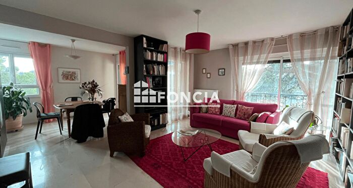 Appartement à vendre - Aix-en-Provence, Saint-Donat, Les Platanes - 5 pièces - 4 chambres