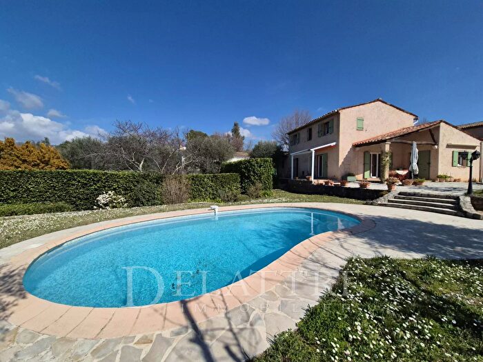 Maison à vendre - Opio - 5 pièces - 3 chambres