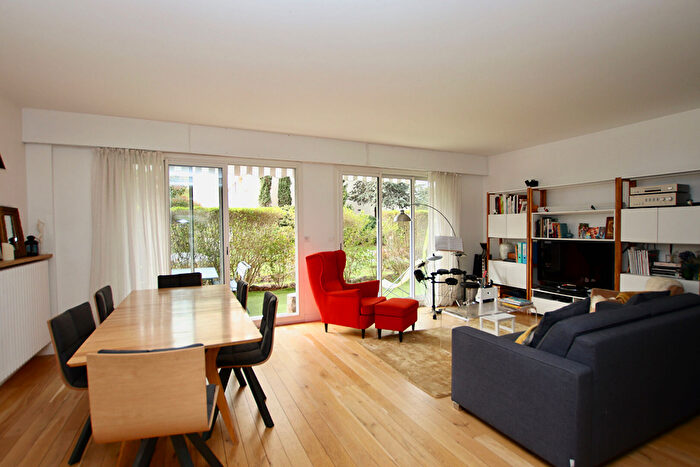 Appartement à louer - Meudon, Centre-ville - 5 pièces - 3 chambres