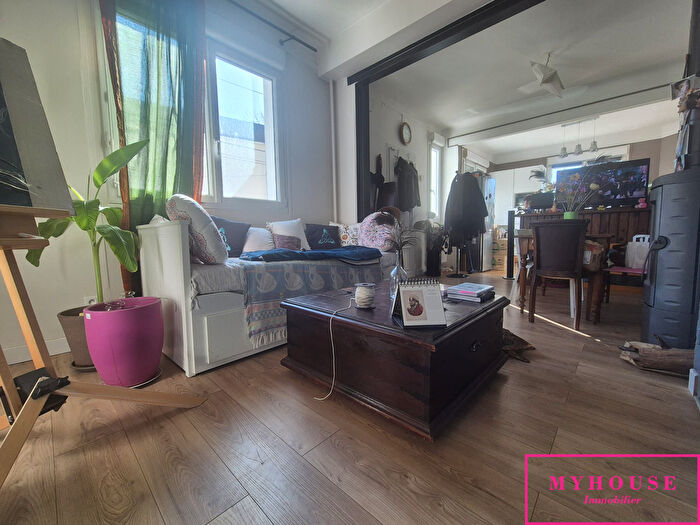 Maison à vendre - Bagneux, Tertres, Cuverons, Brugnauts - 4 pièces - 3 chambres