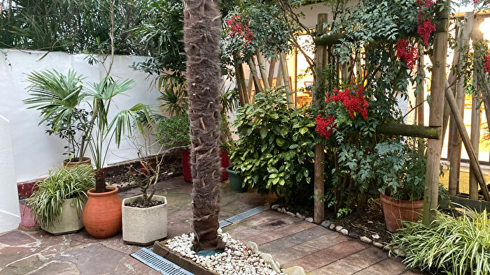 Appartement à vendre - Saint-Jean-de-Luz, Centre-ville - 1 pièce