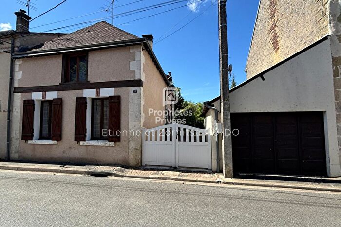 Vatan - Maison 5 pièces à vendre