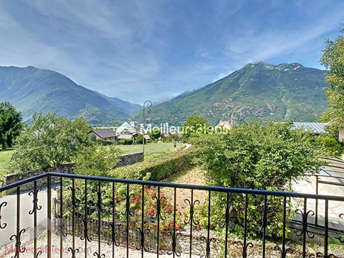 Saint-Martin-sur-la-Chambre - Maison 8 pièces à vendre