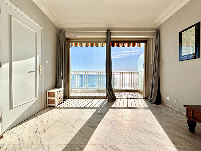 Appartement à vendre - Menton, Hôtel de Ville, Vieille Ville, Musée, Madone, Carnolès - 1 pièce