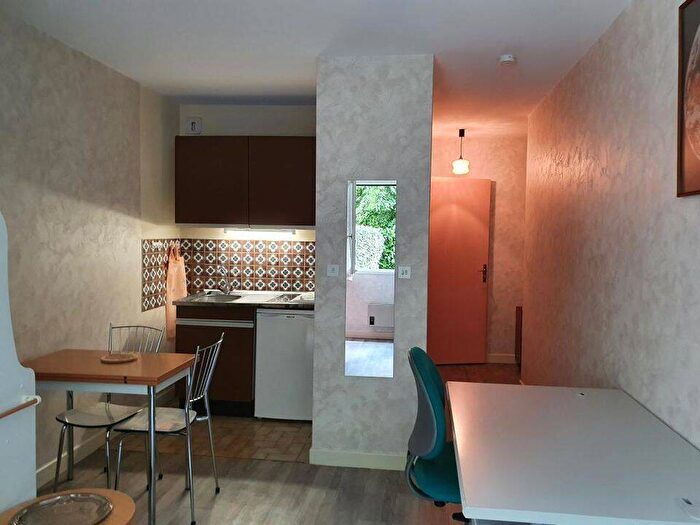 Appartement 1 pièce à Le Brezet, Clermont-Ferrand, à louer