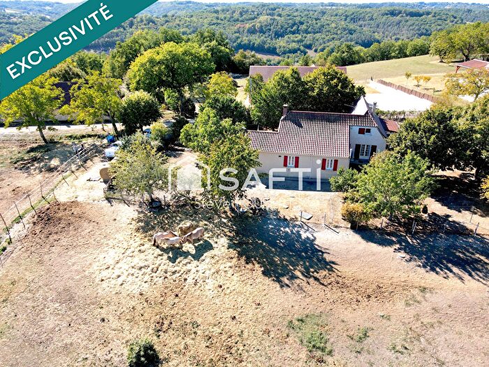 Plazac : Maison 7 pièces à vendre