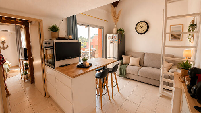 Saint-Cyprien, Plage de l'Art : Appartement 3 pièces à vendre