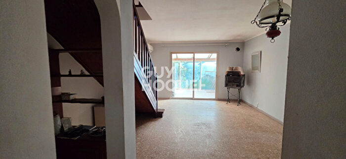 Maison à vendre - Perpignan, Bas Vernet, Clodion - 5 pièces - 4 chambres