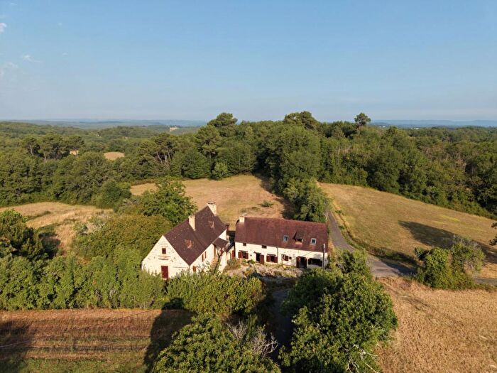 Maison 11 pièces à vendre à Gourdon