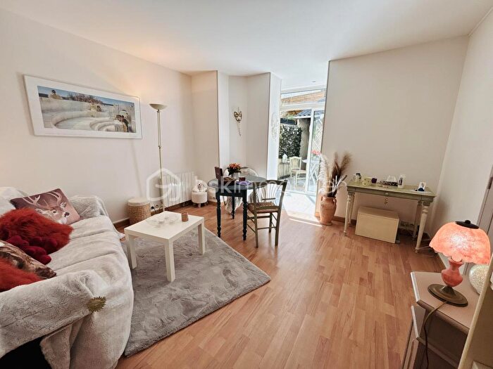 Appartement 2 pièces à Tours, Centre-ville, à vendre