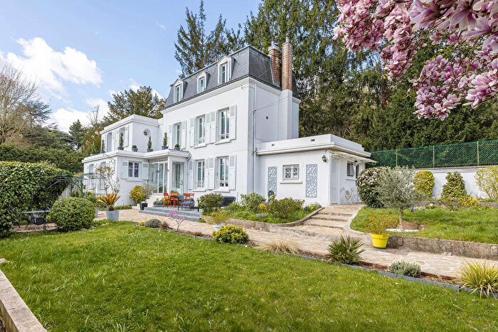 Maison à vendre - Parmain - 7 pièces - 4 chambres