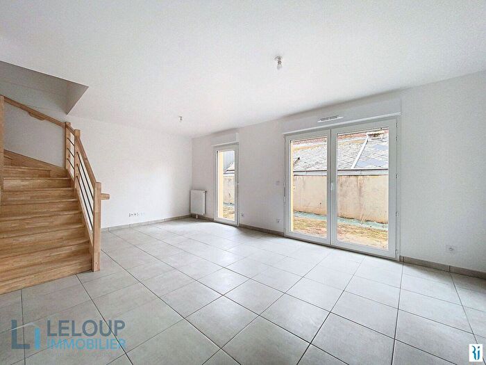 Maison 4 pièces à Mairie, Le Petit-Quevilly, à louer