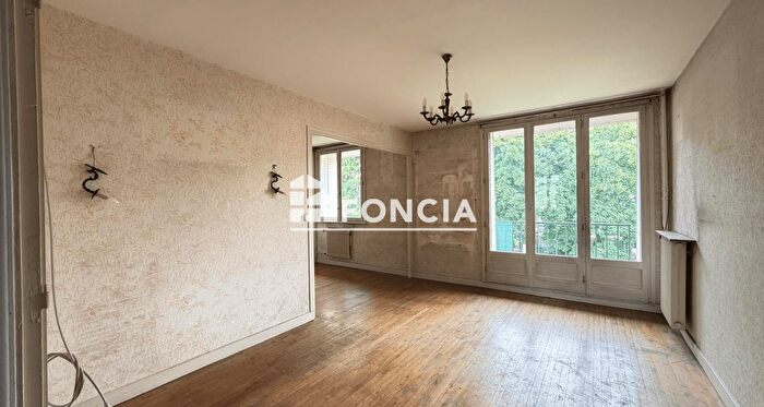 Appartement 4 pièces à vendre à Villeurbanne, Zola, Pressence