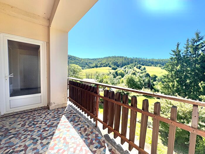 Appartement à vendre - Athose - 6 pièces - 4 chambres