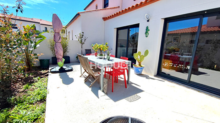 Maisons à vendre et appartements à louer - 1