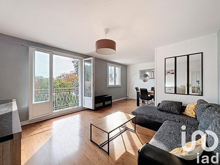 Appartement à vendre - Massy, Pileu, Graviers, Vilmorin, Square de Clos de Villaine - 4 pièces - 2 chambres