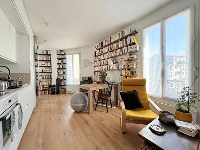 Les Lilas, Bruyères, Chassagnolle : Appartement 1 pièce à vendre