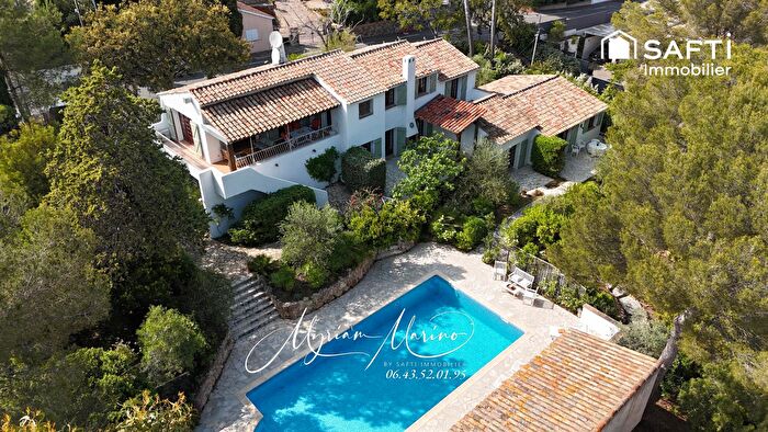 Maison 12 pièces à vendre à Fréjus, Saint-Aygulf