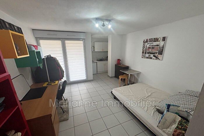 Appartement à louer - Montpellier, Hôpitaux, Facultés - 1 pièce