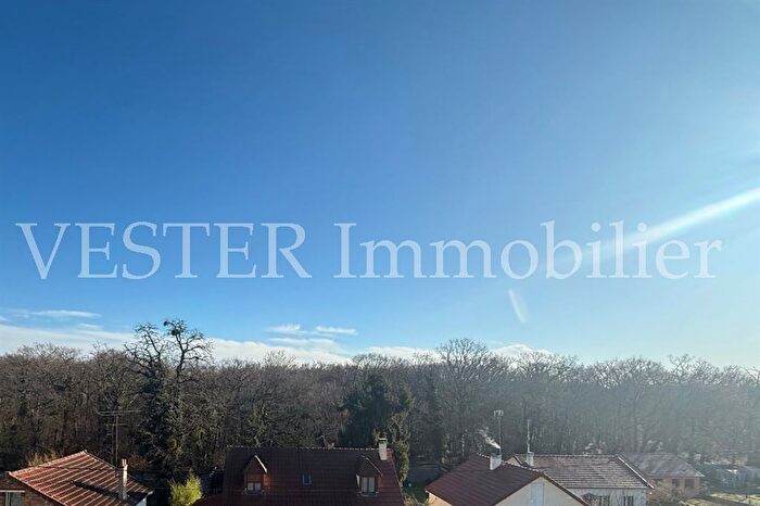 Appartement à vendre - Achères, Centre-ville, Cité de la Barricade - 6 pièces - 5 chambres