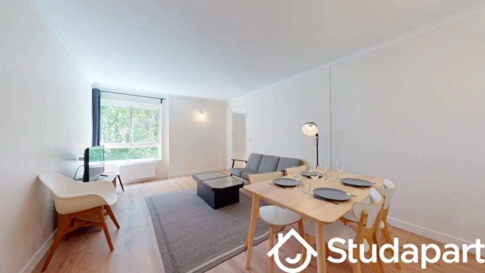 Appartement à louer - Champs-sur-Marne - 1 pièce - 1 chambre