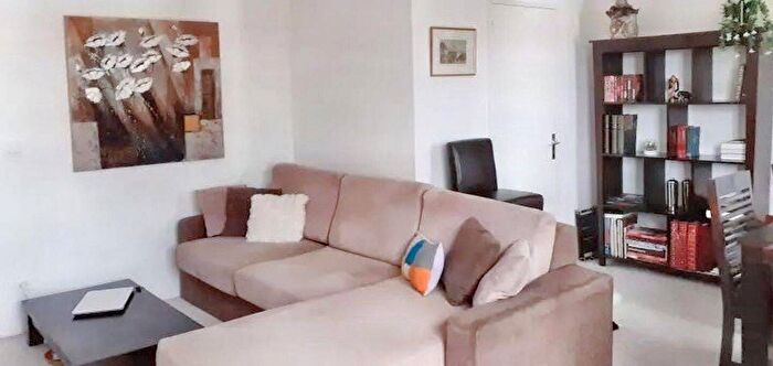 Appartement à louer - Avon - 3 pièces - 2 chambres