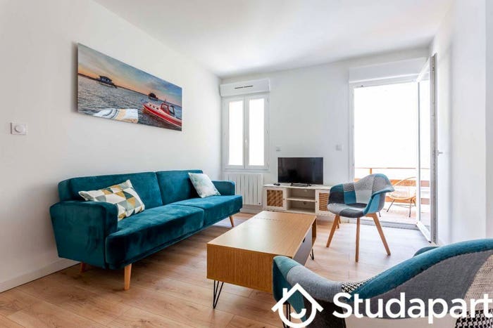 Le Bourg-Le Vieux Bourg, Lormont - Appartement 1 pièce à louer