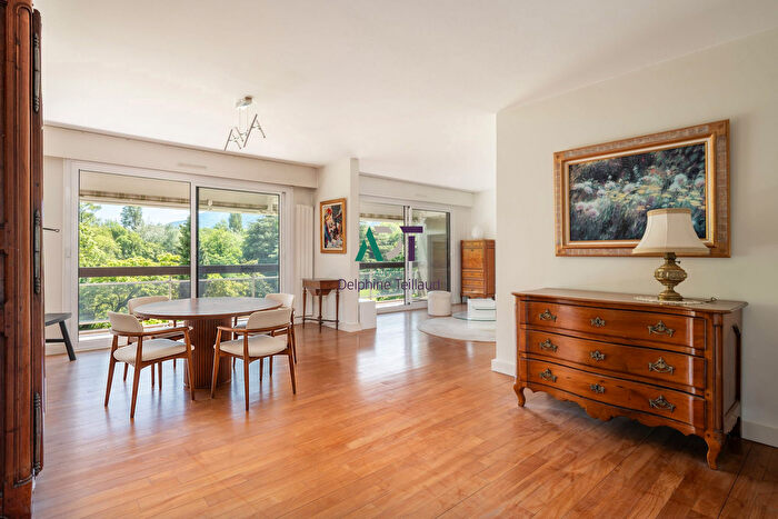 Appartement 5 pièces à Saint-Égrève, Rochepleine, à vendre