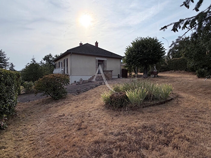 Le Creusot, Nord Ouest : Maison 6 pièces à vendre