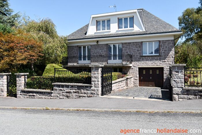 Maison à vendre - Bugeat - 6 pièces - 4 chambres