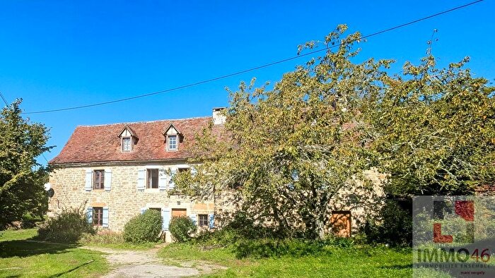 Maison à vendre - Rignac - 10 pièces - 5 chambres