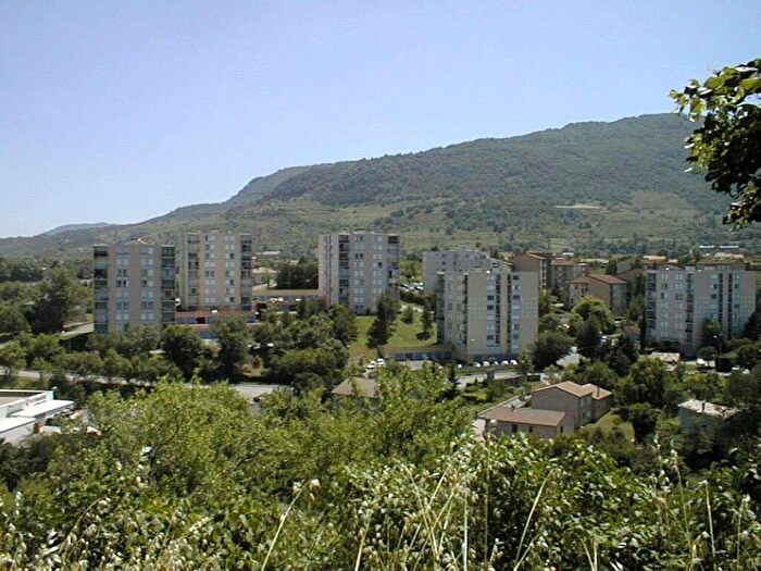 Appartement à louer - Privas - 3 pièces - 1 chambre