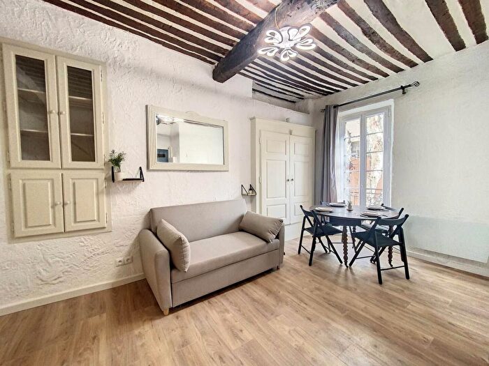 Appartement 1 pièce à louer à Grasse, Centre-ville Nord