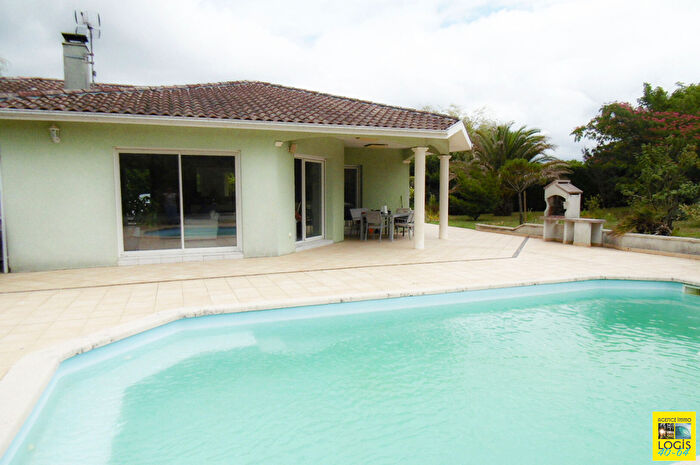 Maison 7 pièces à Bélus, à vendre