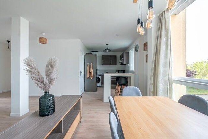 Appartement à louer - Noisiel - 1 pièce - 4 chambres