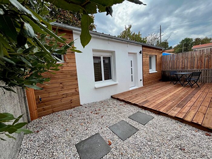 Maison 2 pièces à Pessac, Le Monteil, à louer