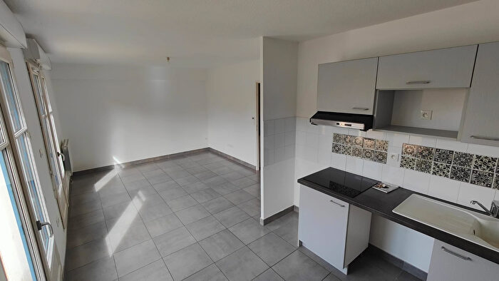 Appartement à vendre - Provins, Centre-ville - 3 pièces - 2 chambres