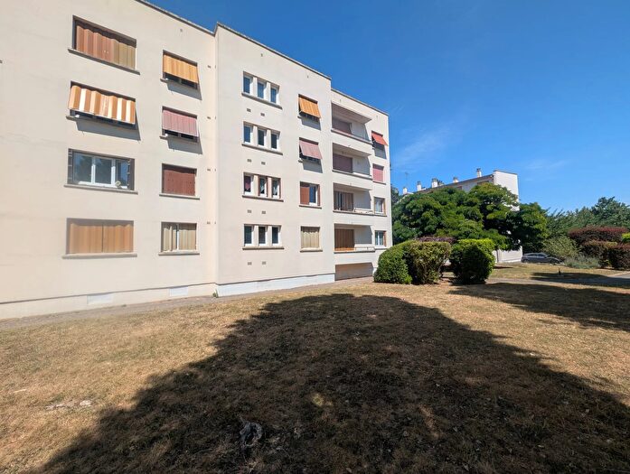 Appartement 3 pièces à Les Clayes-sous-Bois, à vendre