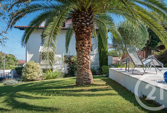 Maison à vendre - Anglet, Cantau - 7 pièces - 6 chambres