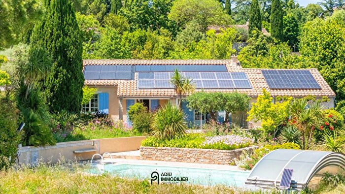 Maison à vendre - Vézénobres - 5 pièces - 3 chambres