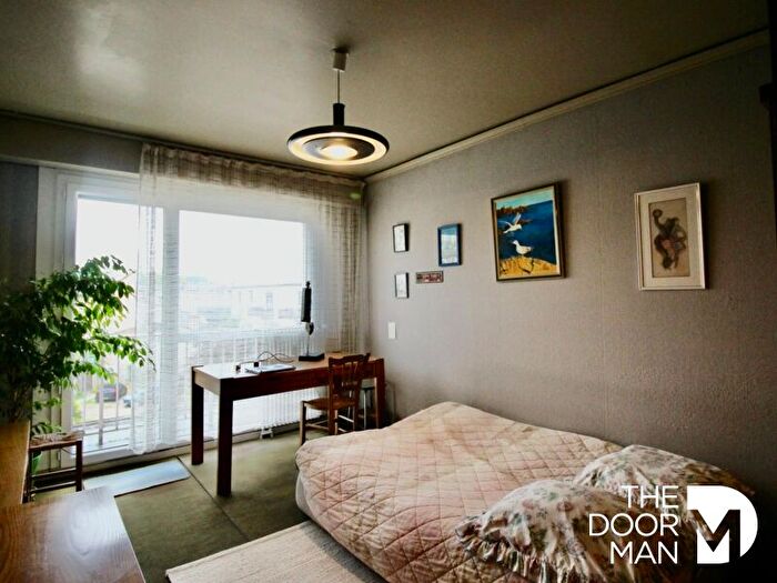 Appartement à vendre - Bourges - 5 pièces - 3 chambres