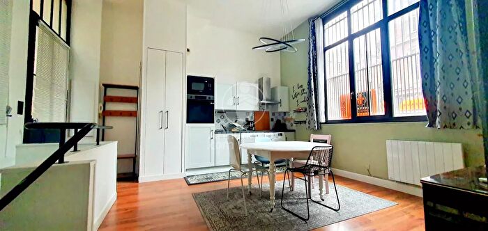 Appartement à louer - Rouen, Saint-Marc, Croix de Pierre, Saint-Nicaise - 4 pièces - 2 chambres