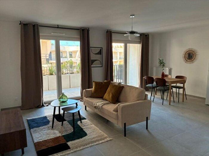 Appartement à louer - Montpellier, Estanove - 3 pièces - 2 chambres