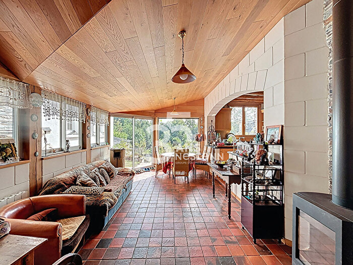 Maison à vendre - Les Ponts-de-Cé - 8 pièces - 6 chambres