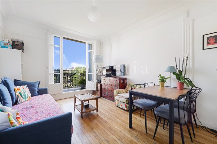 Appartement 3 pièces à Neuilly-sur-Seine, Plaine des Sablons, à vendre
