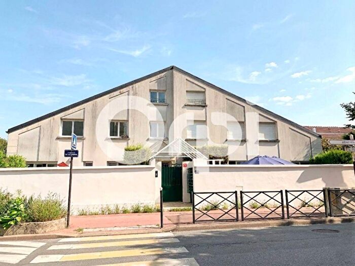 Appartement à louer - Les Mûriers, Saint-Maur-des-Fossés - 2 pièces - 1 chambre