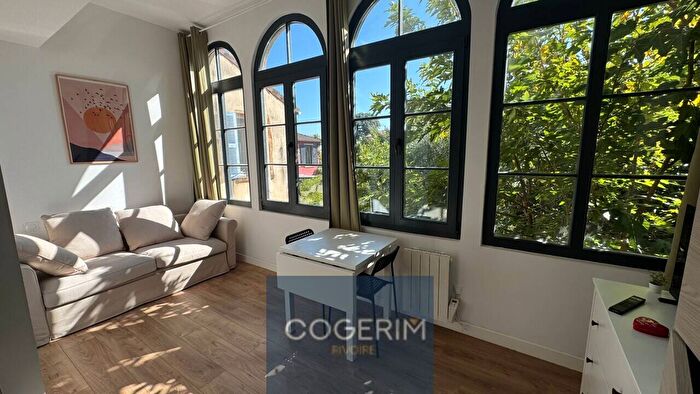 Les Chassagnes, La Mulatière : Appartement 1 pièce à louer