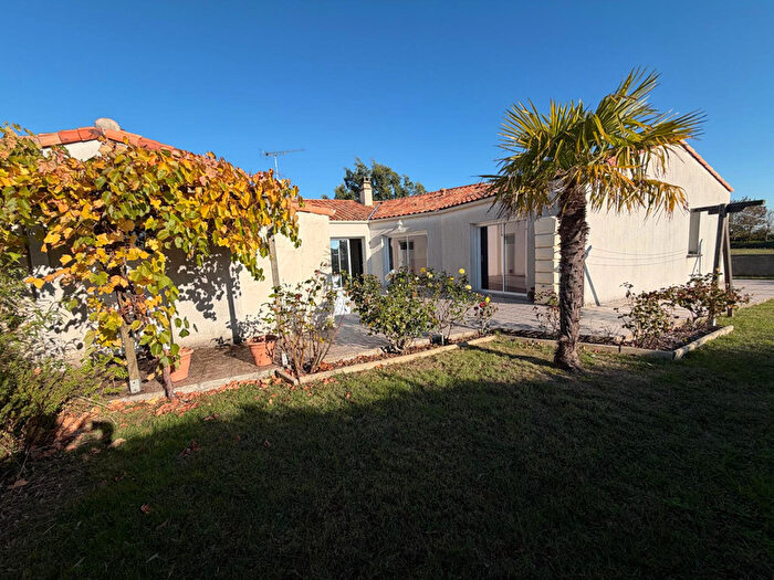 Maison à vendre - LAiguillon-sur-Mer - 5 pièces - 3 chambres
