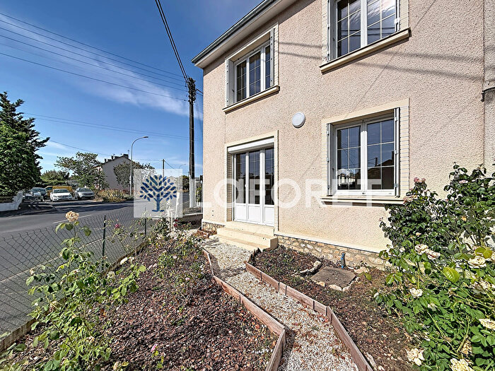 Maison 5 pièces à Thouars, à louer
