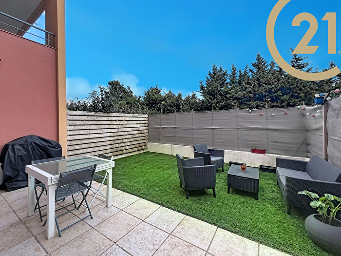 Appartement à vendre - Fréjus - 3 pièces - 2 chambres